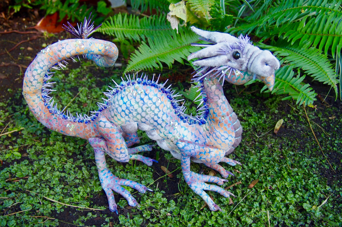 East Wind Wyrm Pattern - Incipient Madness – Craft de Ville